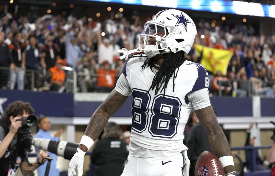 Perfect Fantasy Football Draft: 6th in a 10-Team Yahoo Half-PPR League | 4for4